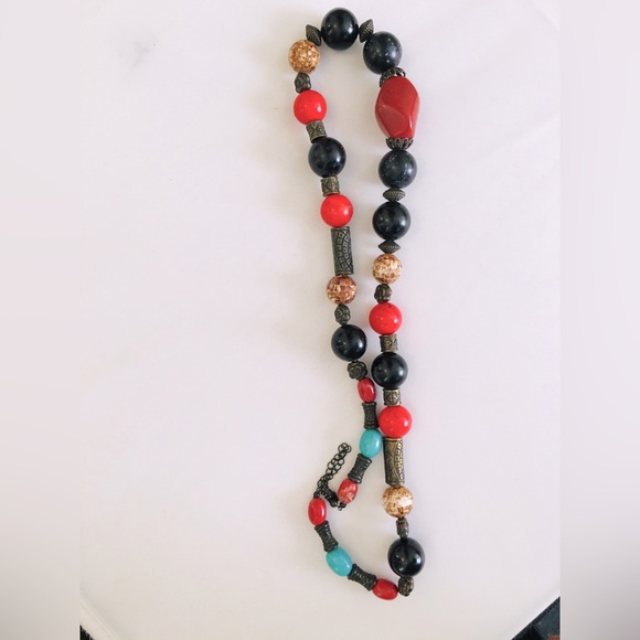Jewelry | Red Black Bead Necklace | Poshmark